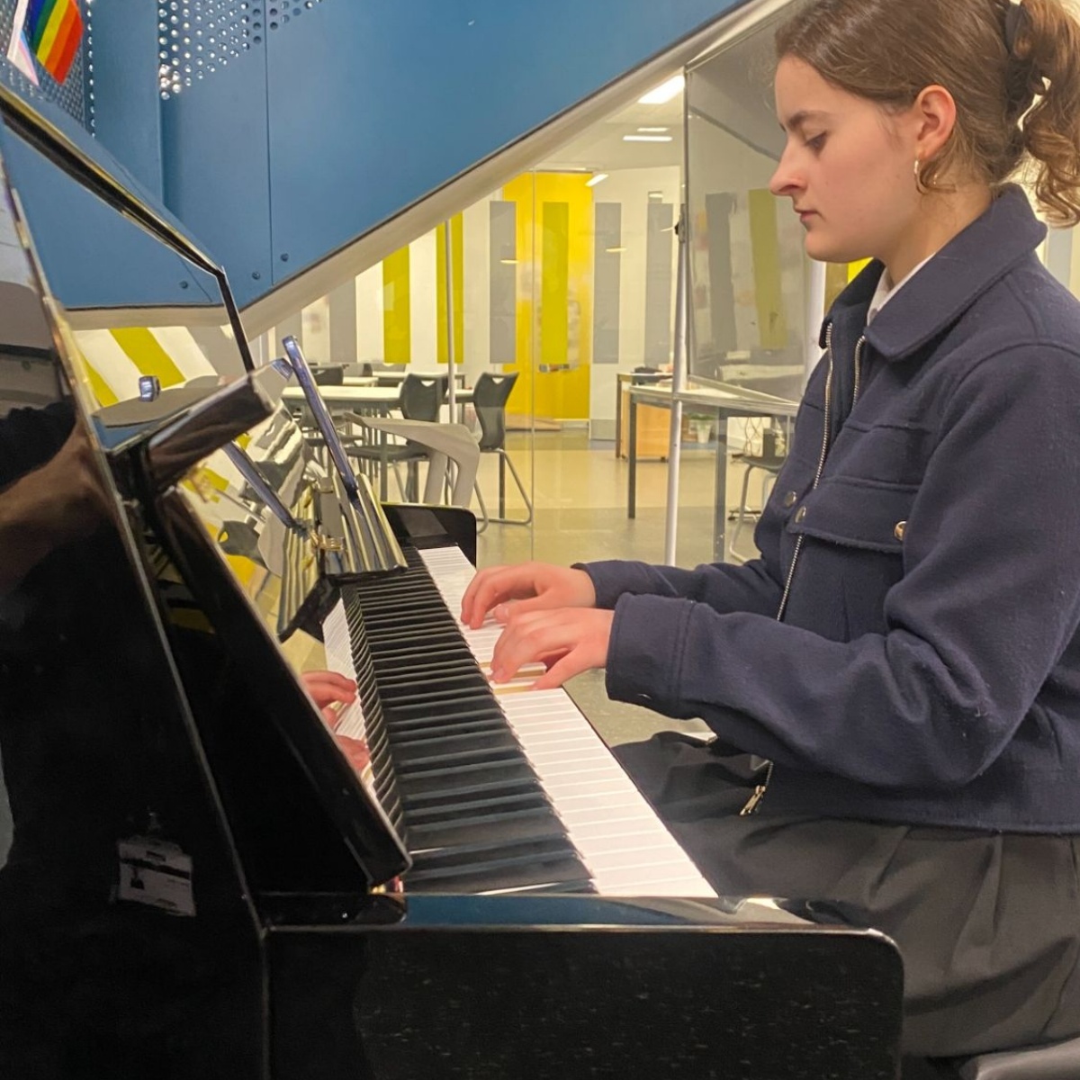 Student Spotlight: Emily Moldoveanu’s ‘Expression’ - London Academy of ...